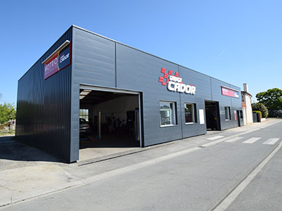 Facade du garage - Cador